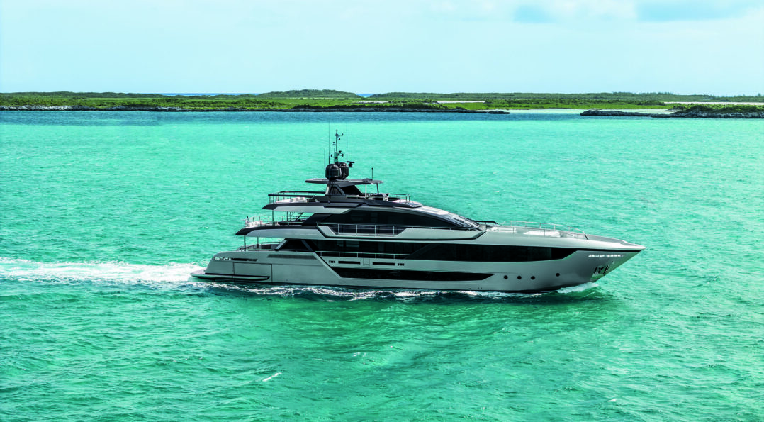 The Ferretti Group showcases six top yachts at PBIBS - Salone Nautico ...