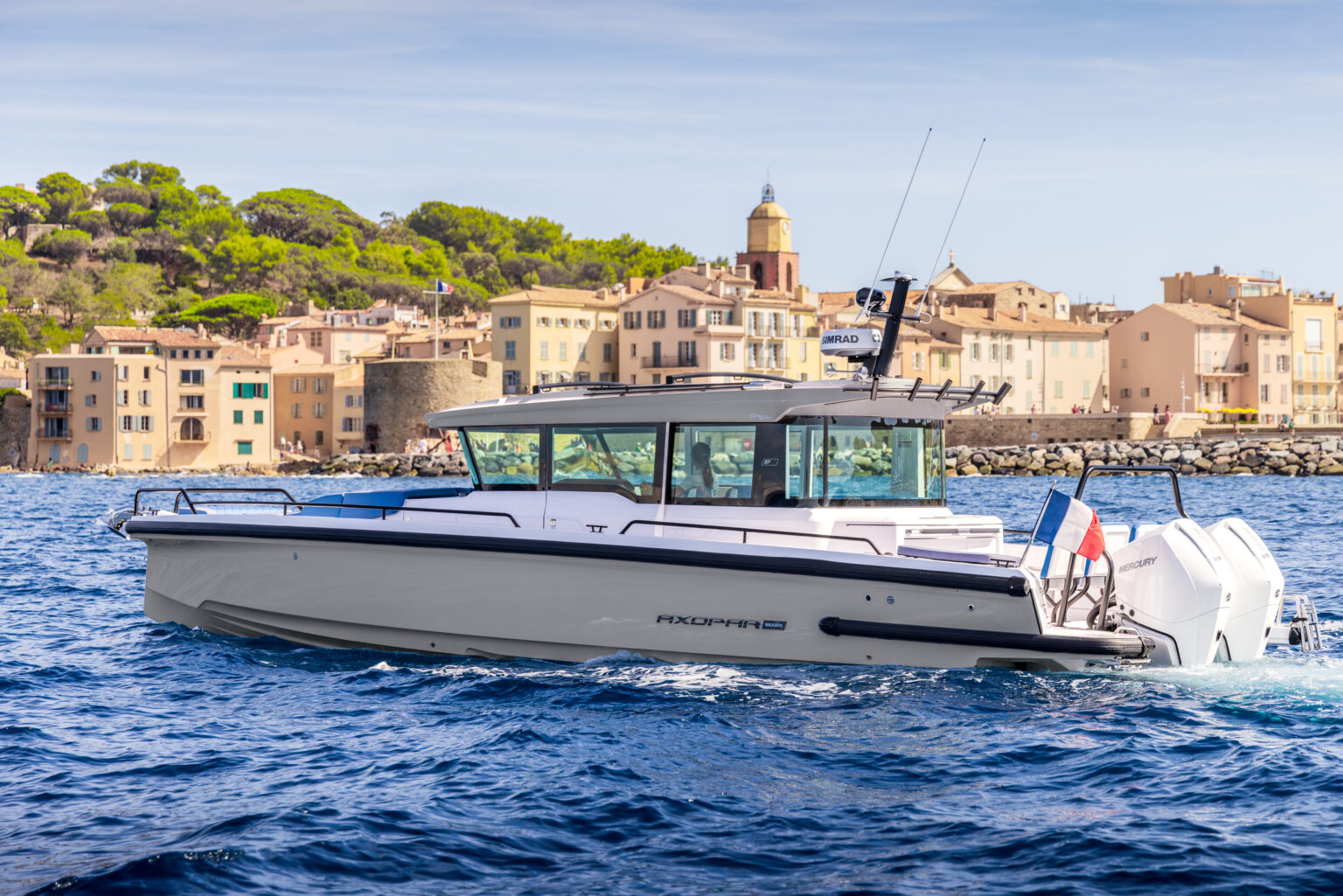 Axopar 37 Iconic Edition celebrates the Finnish yard's best seller ...