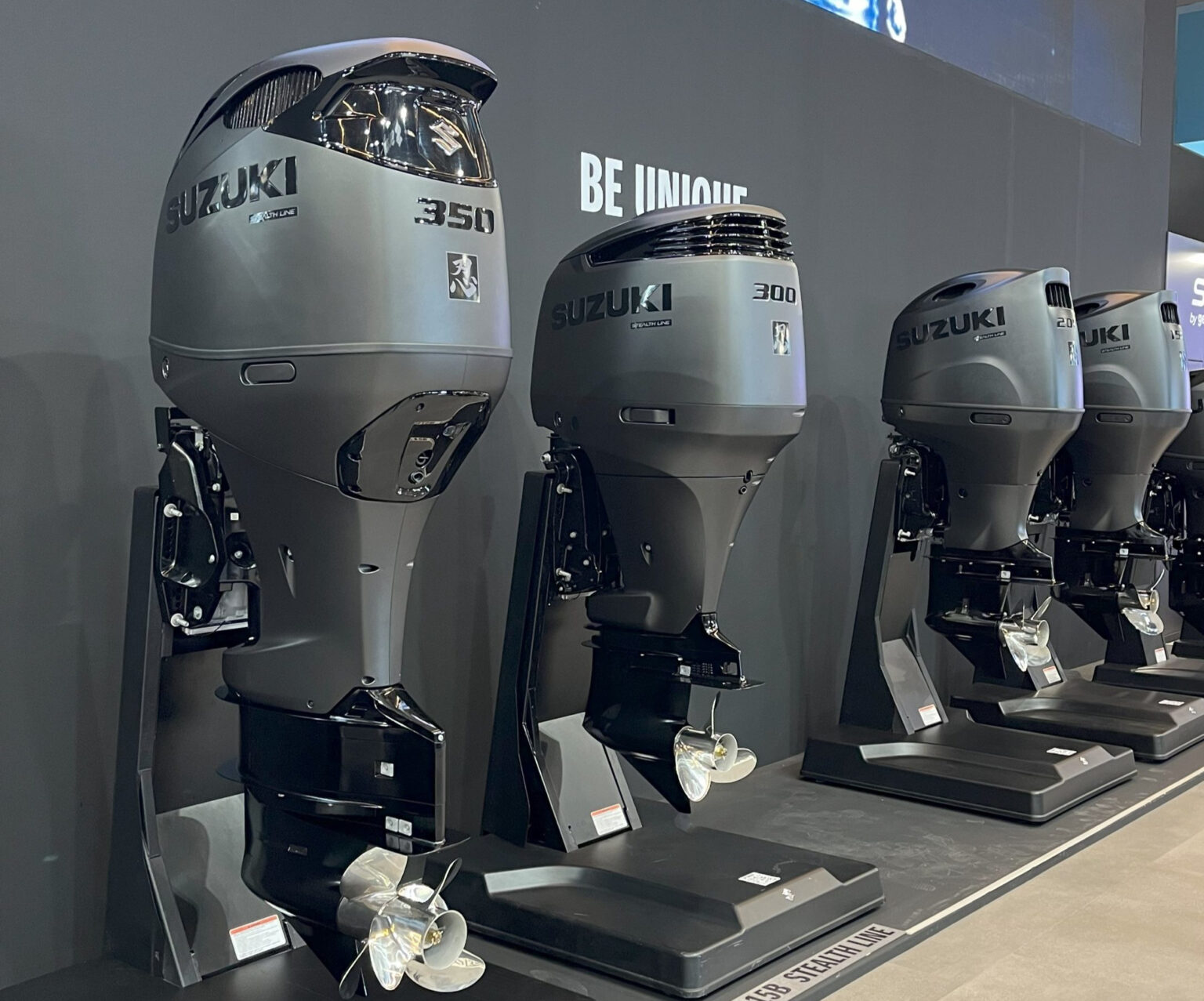 Suzuki presents its new engines, tenders, sea trials, and team - Salone ...
