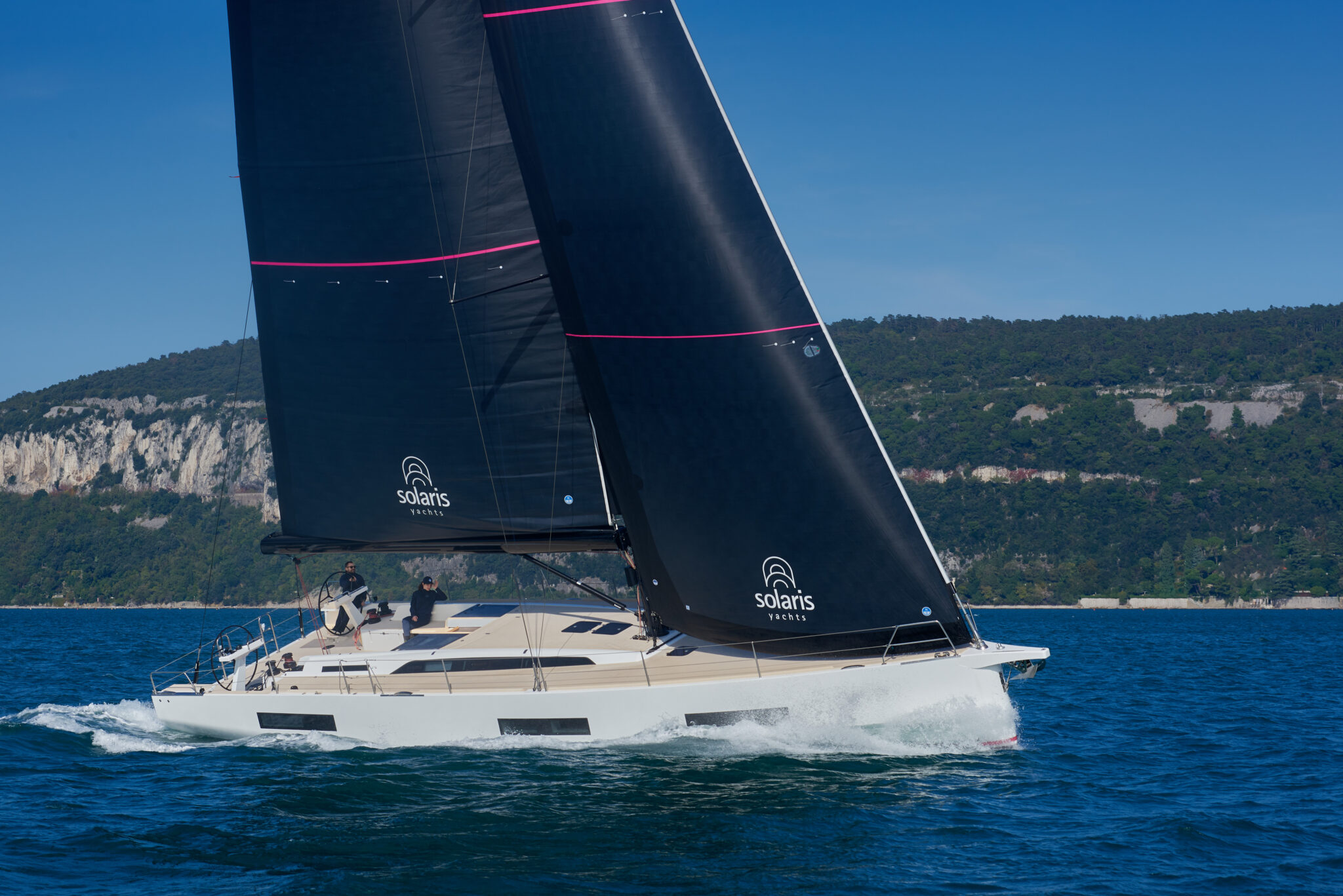 Solaris Yachts unveils the new Solaris 55 - Salone Nautico ...