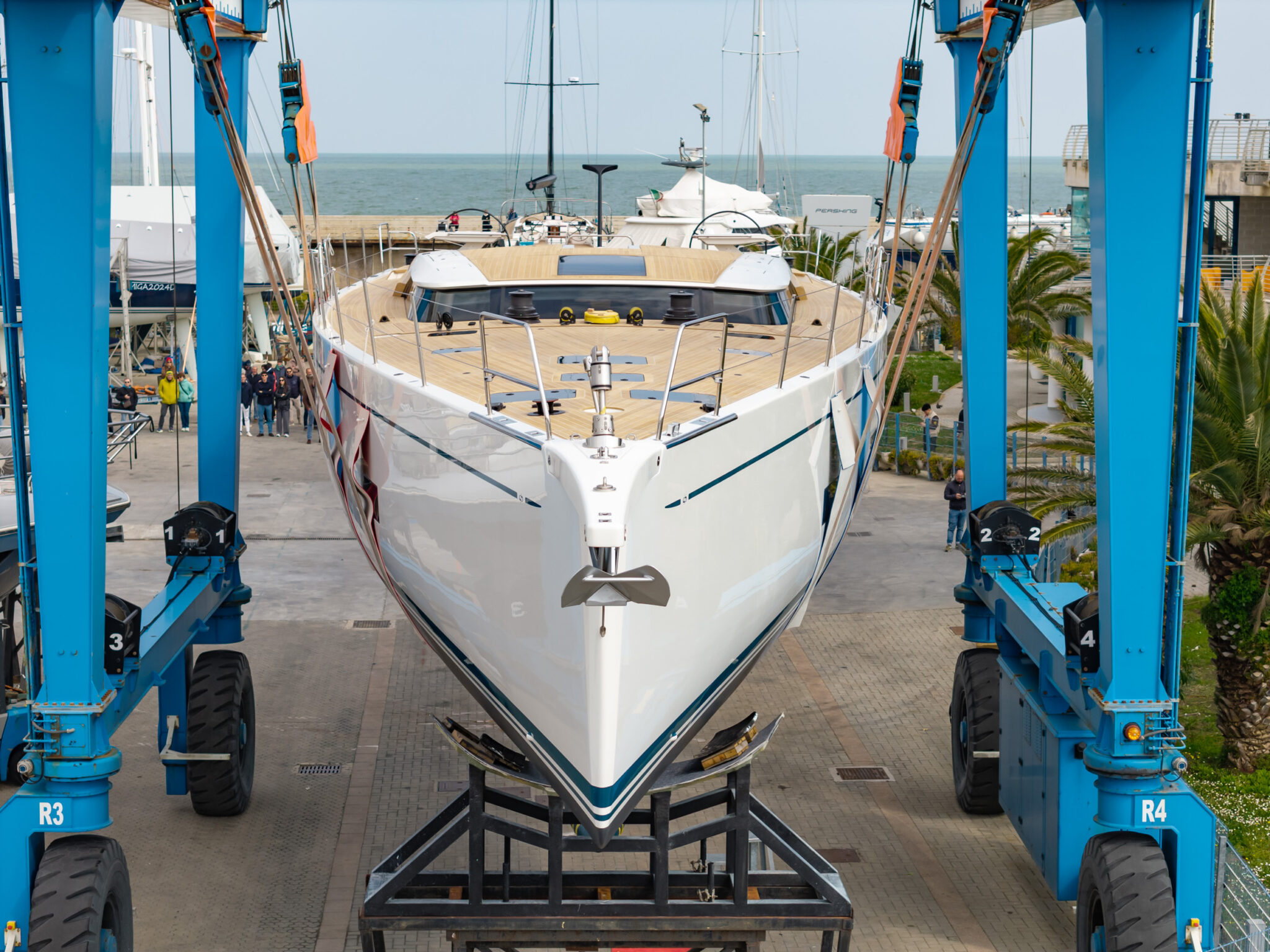 The first Grand Soleil Plus 80 Long Cruise has been launched - Salone ...